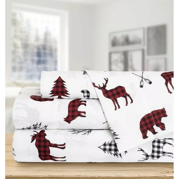 Safdie &co. | Bedding | New White Red Buffalo Check Wildlife Holiday ...